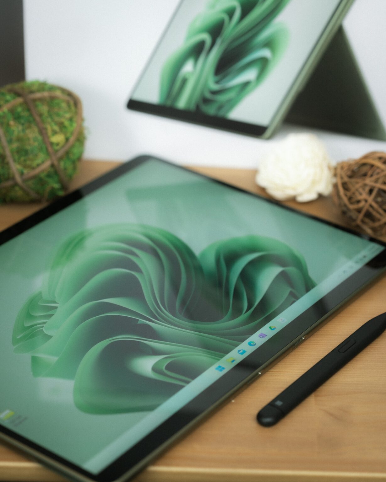 【2023】Surface Pro 9を10か月使ってきました。 | デジタル・ガジェット研究ログ